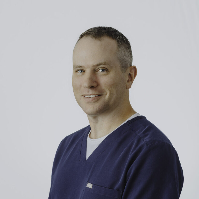 Dr. Michael Bone, MD – ROTHESAY LASER CLINIC